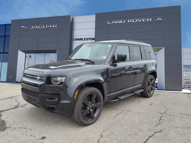 New 2025 Land Rover Defender 110 X-Dynamic SE Sport Utility in Land ...