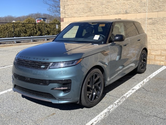 New 2025 Land Rover Range Rover Sport Dynamic SE SUV in Warwick #SA461461 | Land Rover Warwick