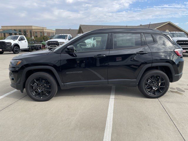 New 2026 Jeep Compass Latitude Altitude Sport Utility in Urbandale ...