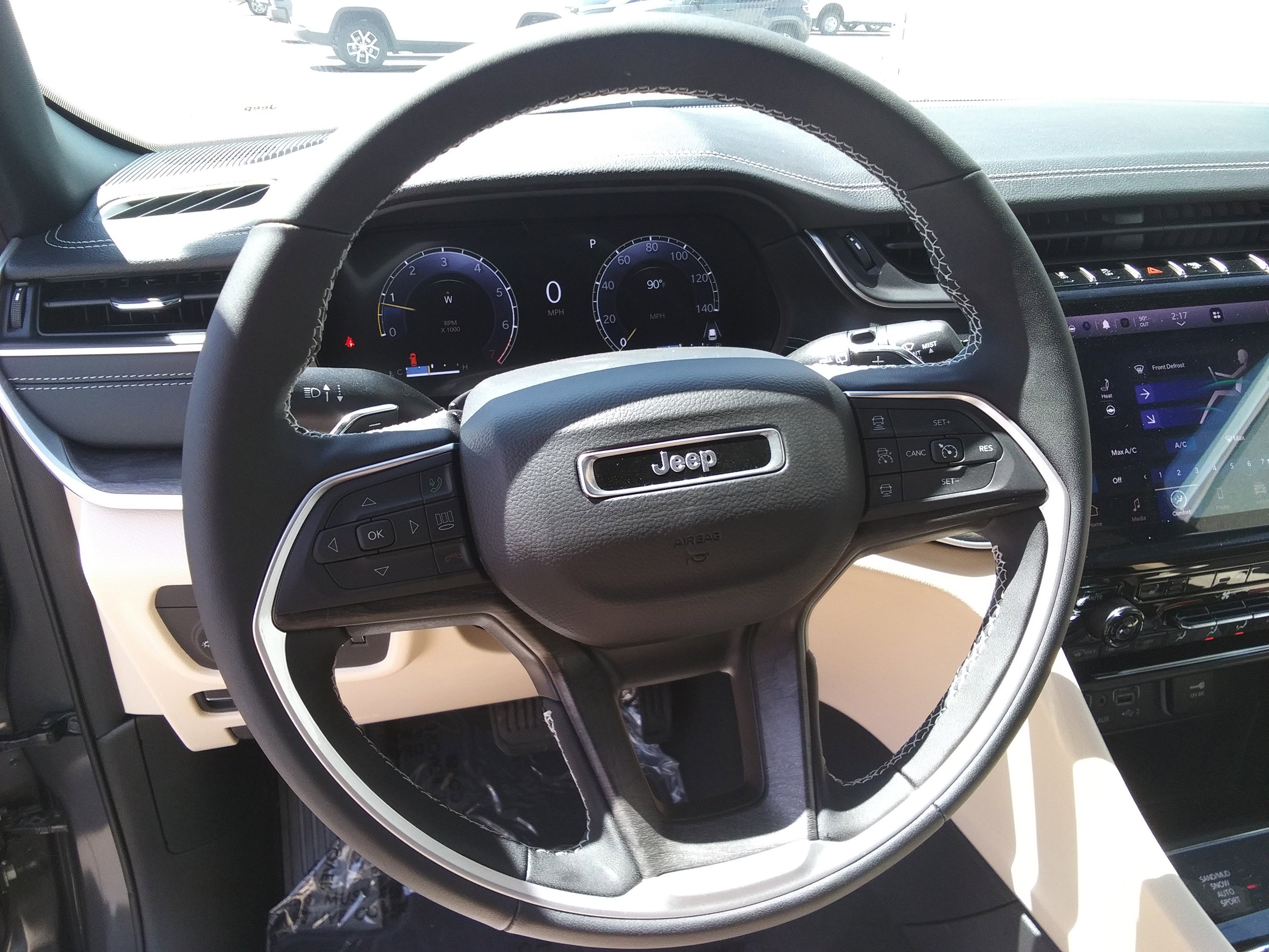 New 2025 Jeep Grand Cherokee Limited Utility for Sale #59826 | Aberdeen Chrysler Center