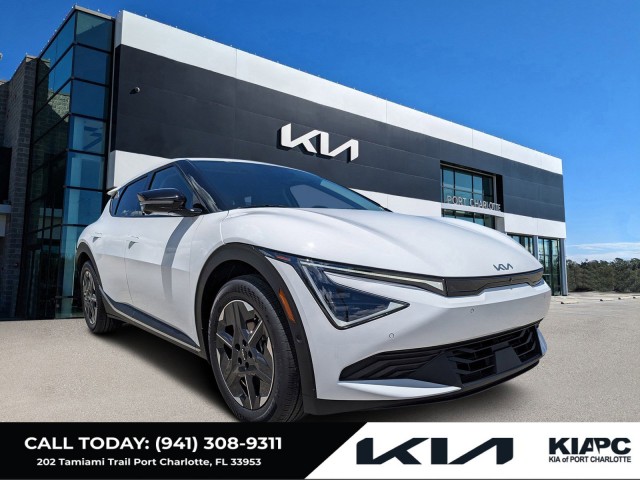 New 2025 Kia EV6 Light Long Range Sport Utility in Port Charlotte #G006092 | Kia of Port Charlotte