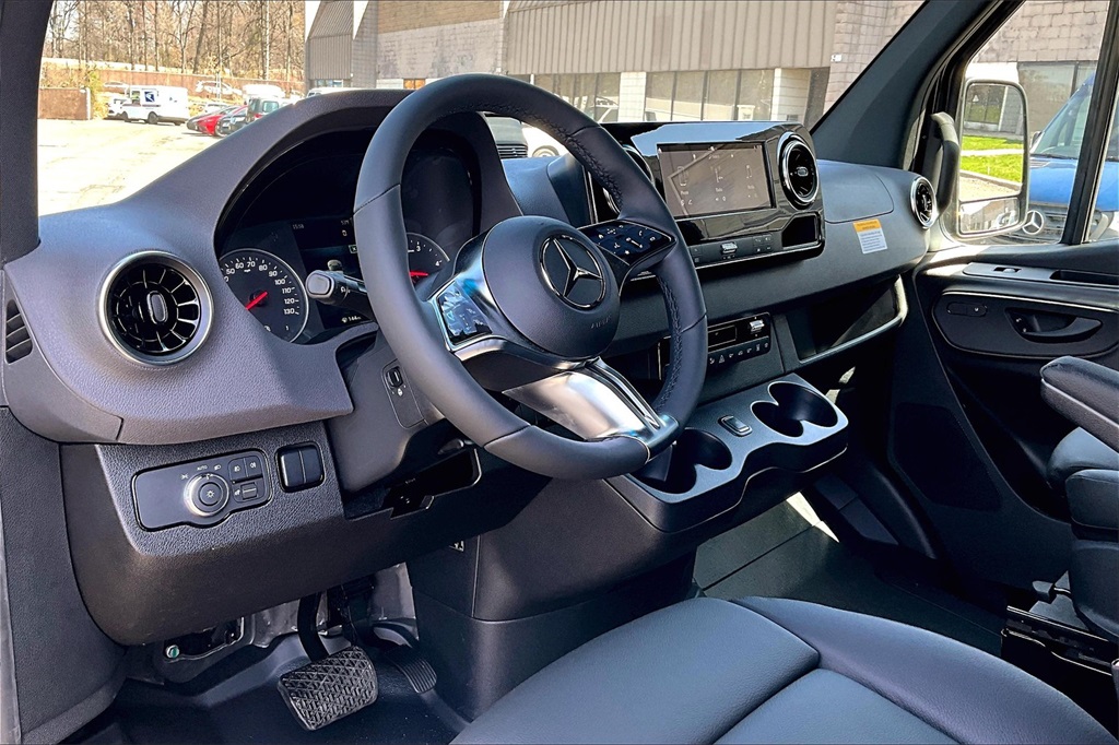 New 2025 Mercedes-Benz Sprinter 3500 Cargo 170 WB 3D Extended Cargo Van ...