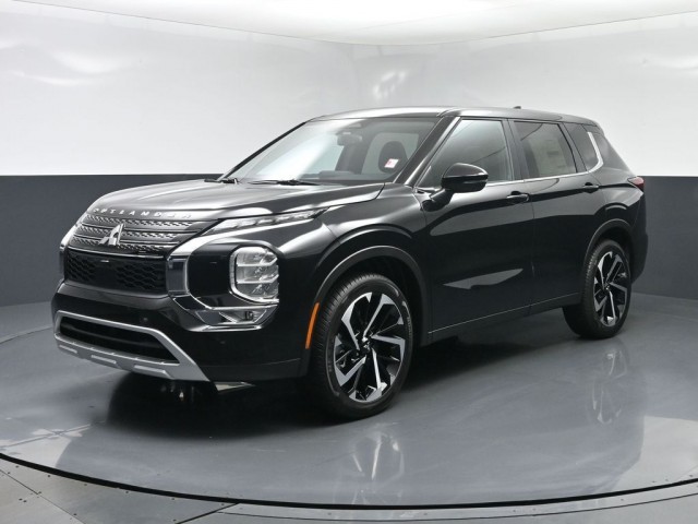 New 2024 Mitsubishi Outlander SE Sport Utility in Terre Haute #MT4116 ...