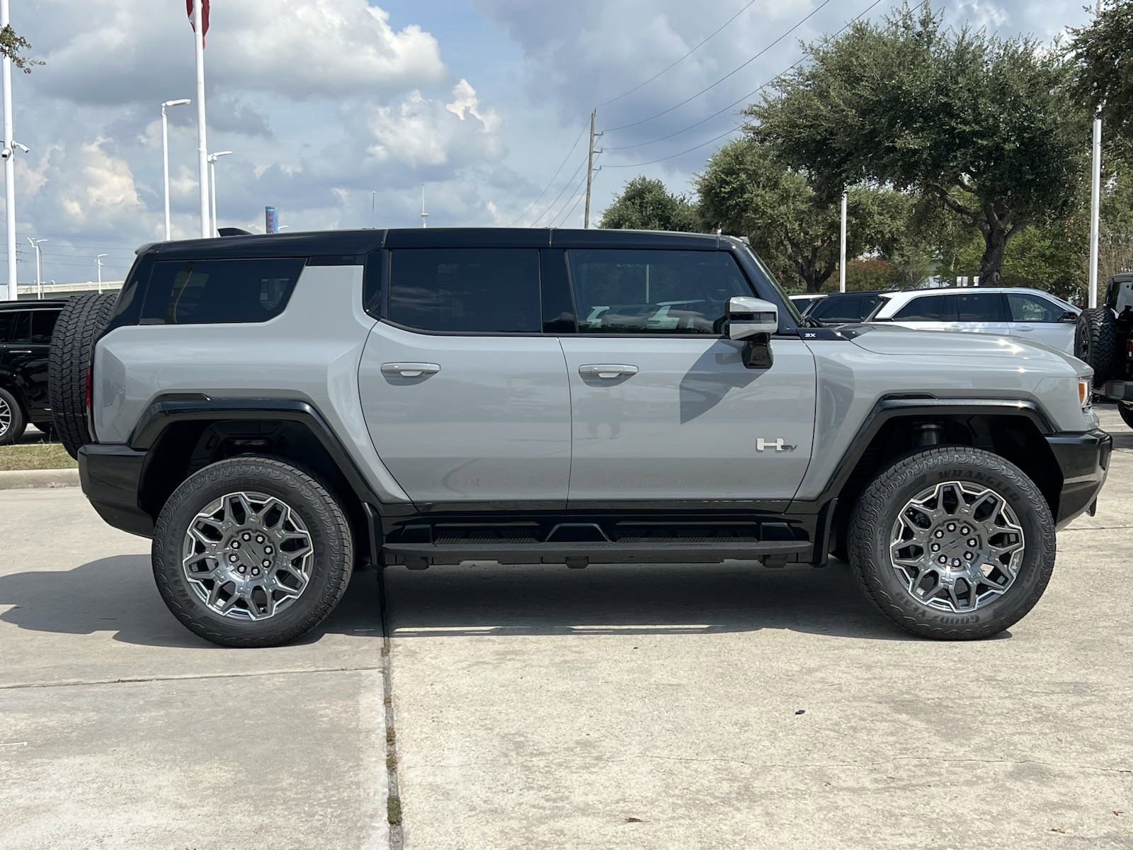 New 2025 GMC HUMMER EV SUV 3X SUV in Humble #G12532 | Texan GMC Buick
