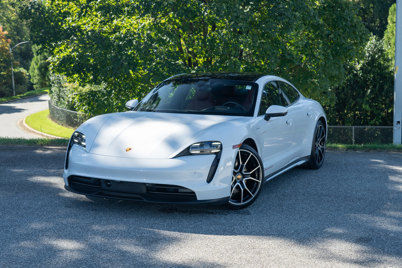 Taycan porsche used store