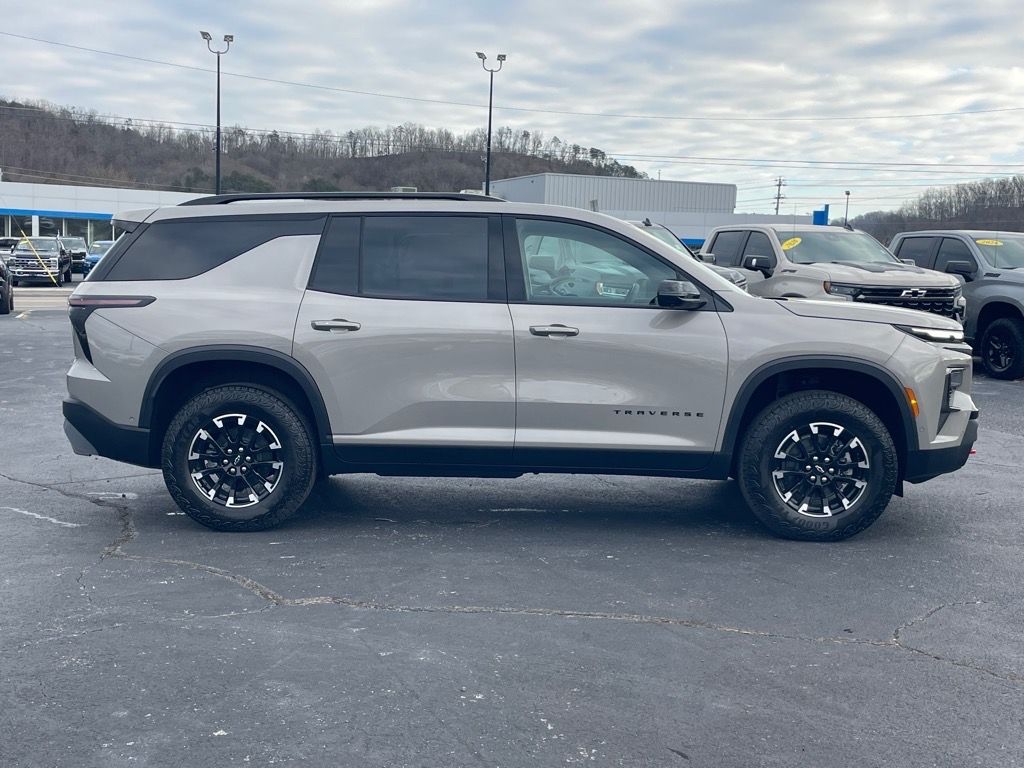 New 2026 Chevrolet Traverse Z71 SUV in Clinton #DR4614 | Rusty Wallace ...