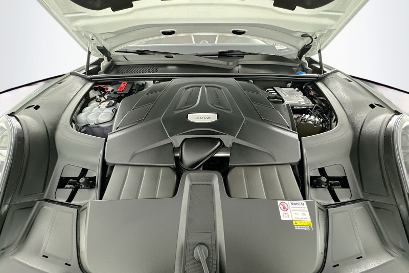 Pre-Owned 2023 Porsche Cayenne Platinum Edition SUV in Newport Beach #170797A | Fletcher Jones ...