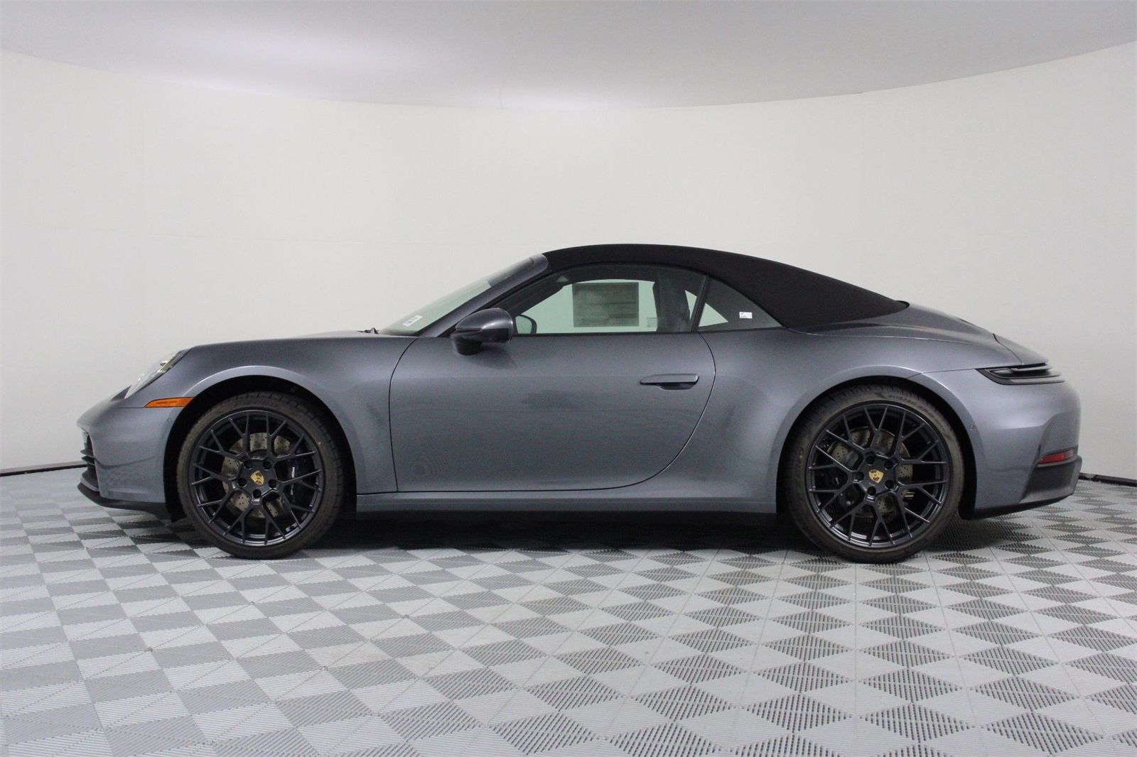 New 2025 Porsche 911 Carrera 2D Cabriolet in Pasadena #13250072 ...