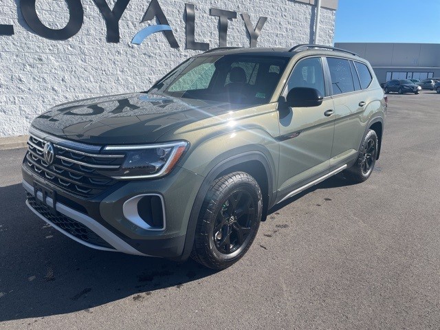 New 2025 Volkswagen Atlas 2.0T Peak Edition 4D Sport Utility in Chester #V1532815 | Loyalty ...