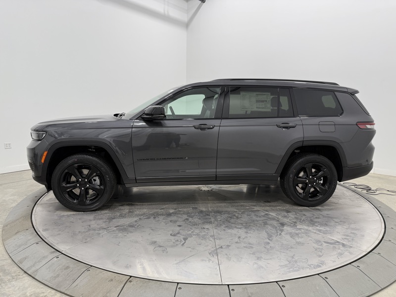 New 2025 Jeep Grand Cherokee L Altitude X Utility in Grove City #25MJ0487 | Diehl of Grove City