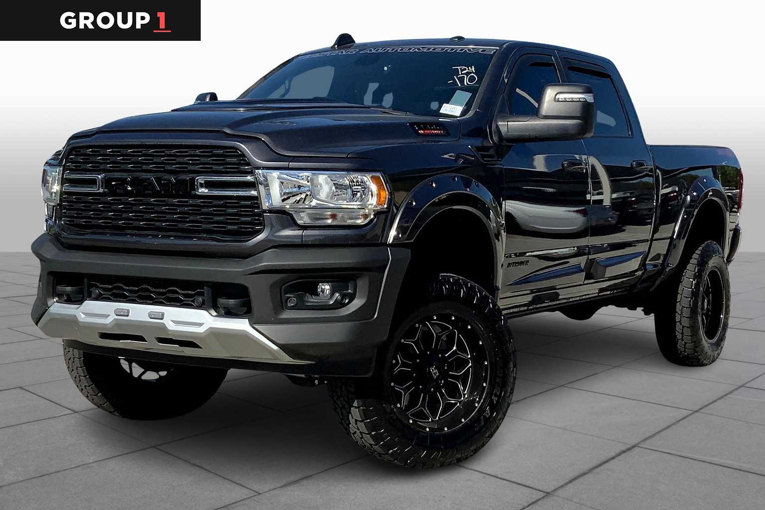 New 2025 RAM 2500 Big Horn Crew Cab in Rockwall #SG527170 | Rockwall Chrysler Dodge Jeep Ram