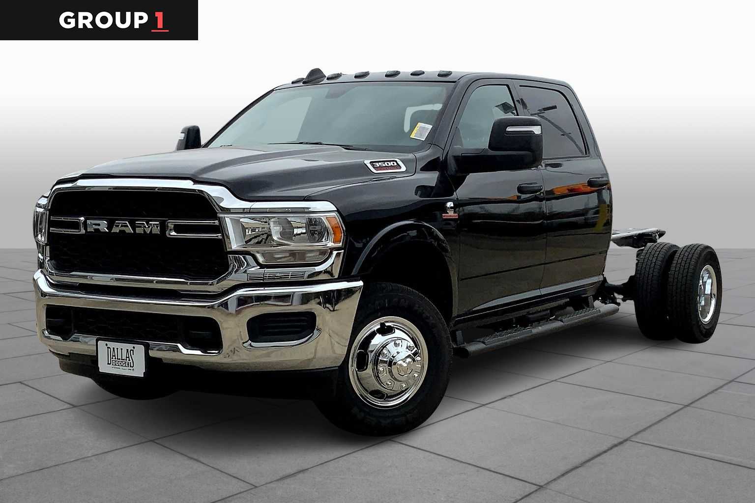 New 2024 RAM 3500 Chassis Cab Tradesman Crew Cab in Rockwall #RG384313 | Rockwall Chrysler Dodge ...