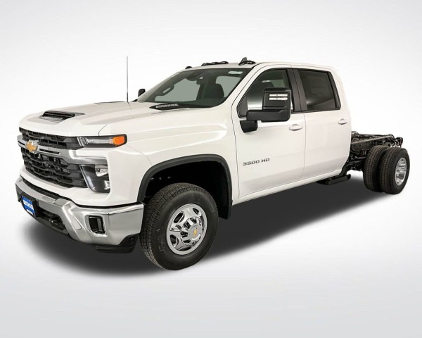 New 2025 Chevrolet Silverado 3500 HD Chassis Cab LT Crew Cab in ...