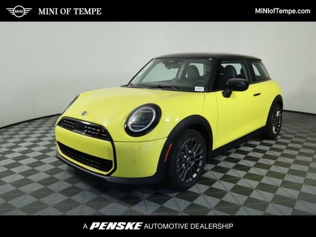 New 2025 MINI Cooper 2 Door Hardtop Signature Plus 2D Hatchback in ...