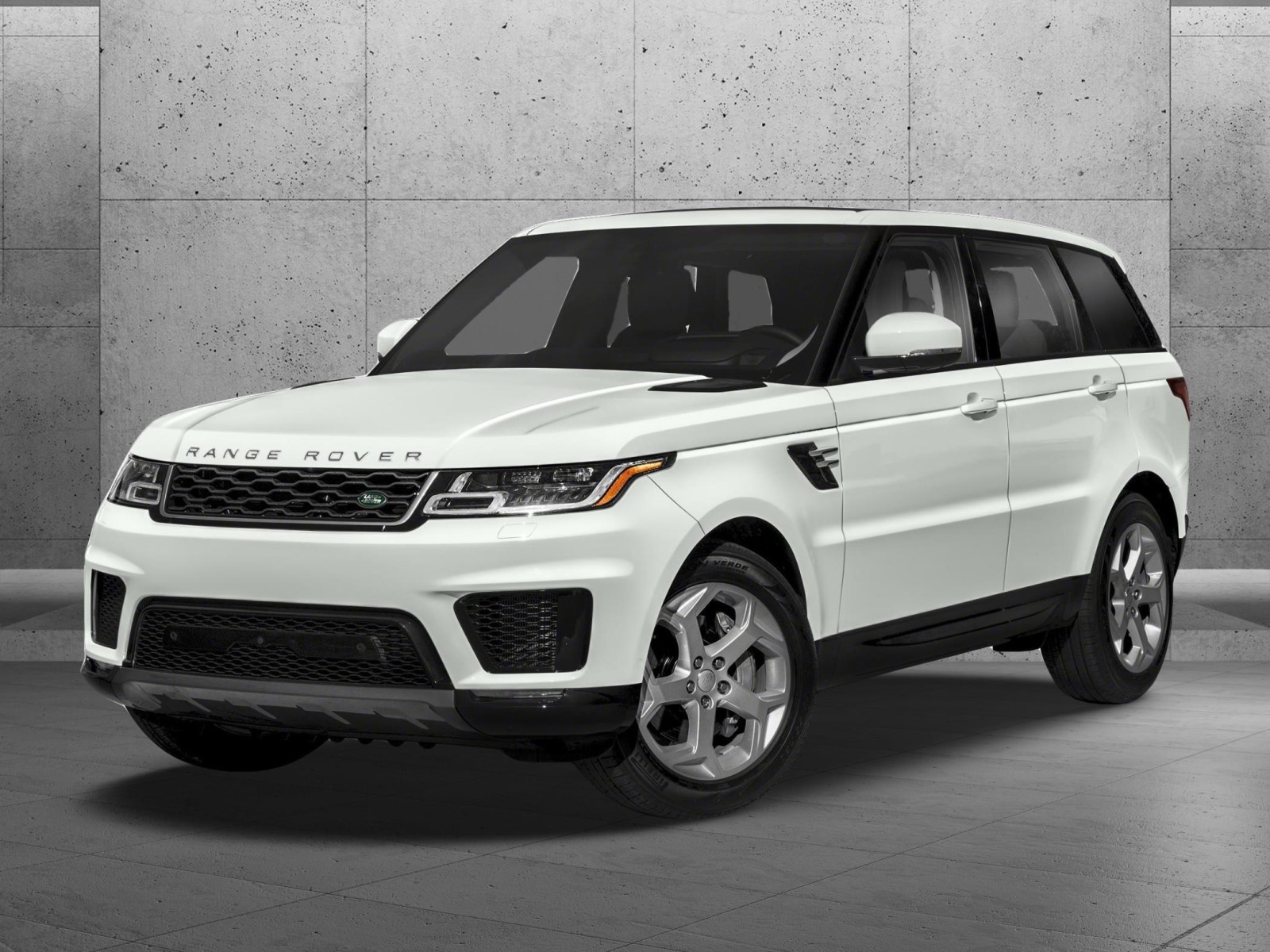 Range Rover Sport 2022 White With Black Rims
