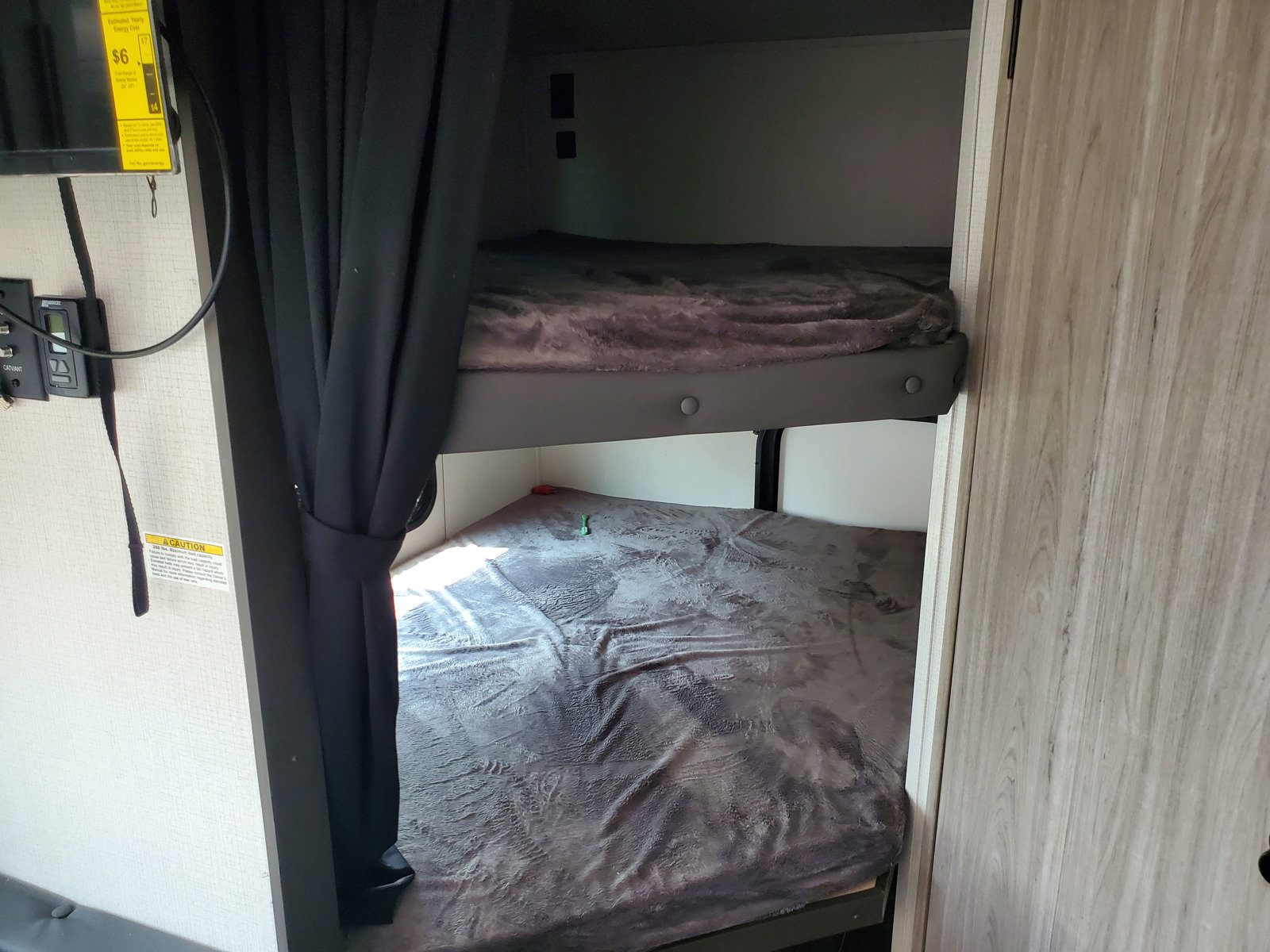 Pre-Owned 2022 KEYSTONE PASSPORT SL 219BHWE for Sale #U0208 | SMP RV