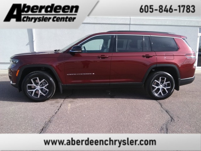 New 2025 Jeep Grand Cherokee L Limited Utility for Sale #59873 | Aberdeen Chrysler Center