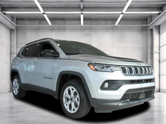 New 2025 Jeep Compass Latitude Utility in Mt Dora #L25E119 | Advantage Chrysler Dodge Jeep RAM