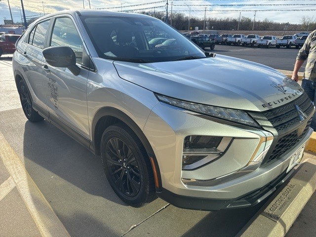 Pre-Owned 2022 Mitsubishi Eclipse Cross LE 4 Door SUV in Republic ...