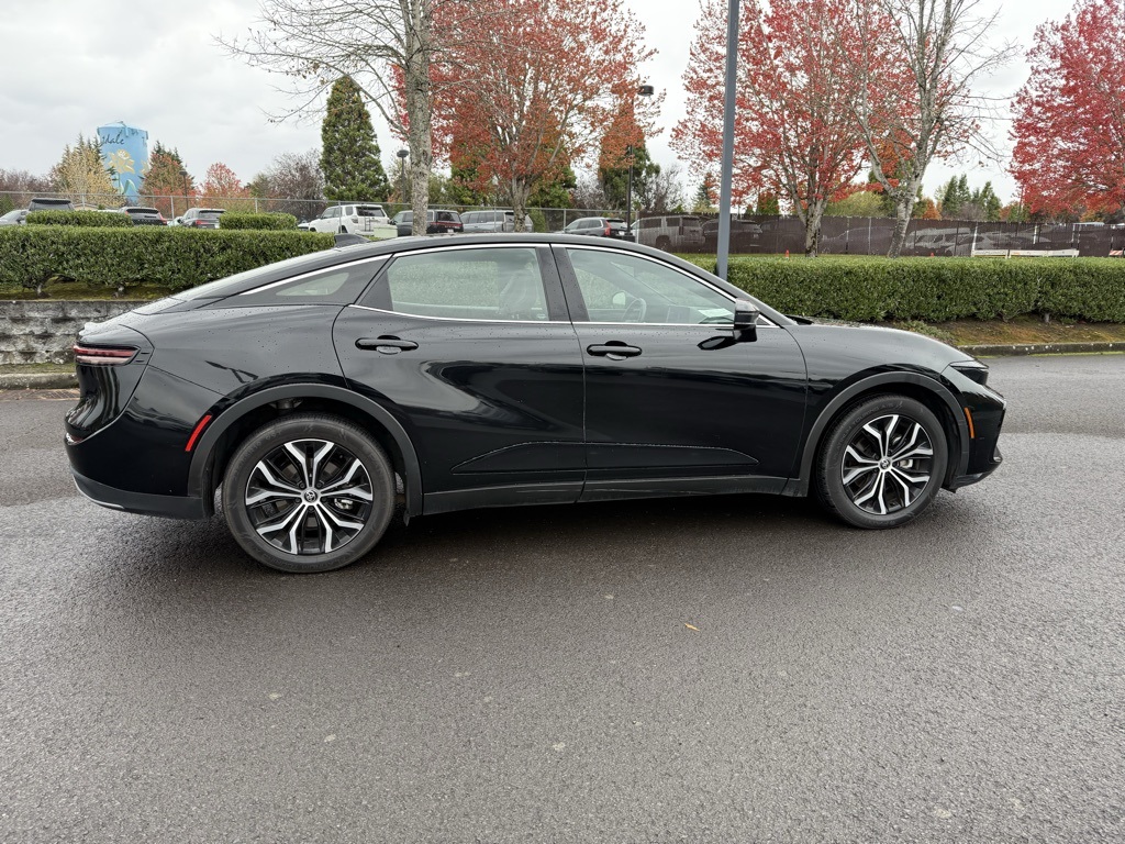 Pre-Owned 2024 Toyota Crown XLE 4D Sedan in Portland #PG17446 | Ron ...