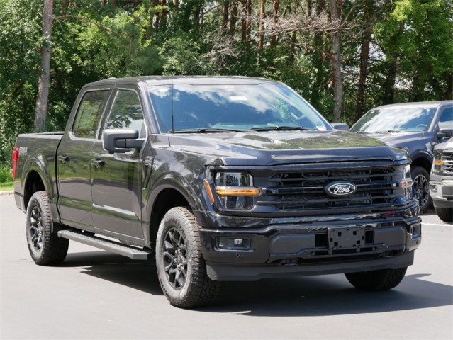 New 2024 Ford F-150 XLT SuperCrew® in Shakopee #W143 | Apple Ford Shakopee