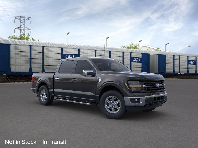 New 2025 Ford F-150 XLT SuperCrew® in Bettendorf #25098 | Lindquist Ford