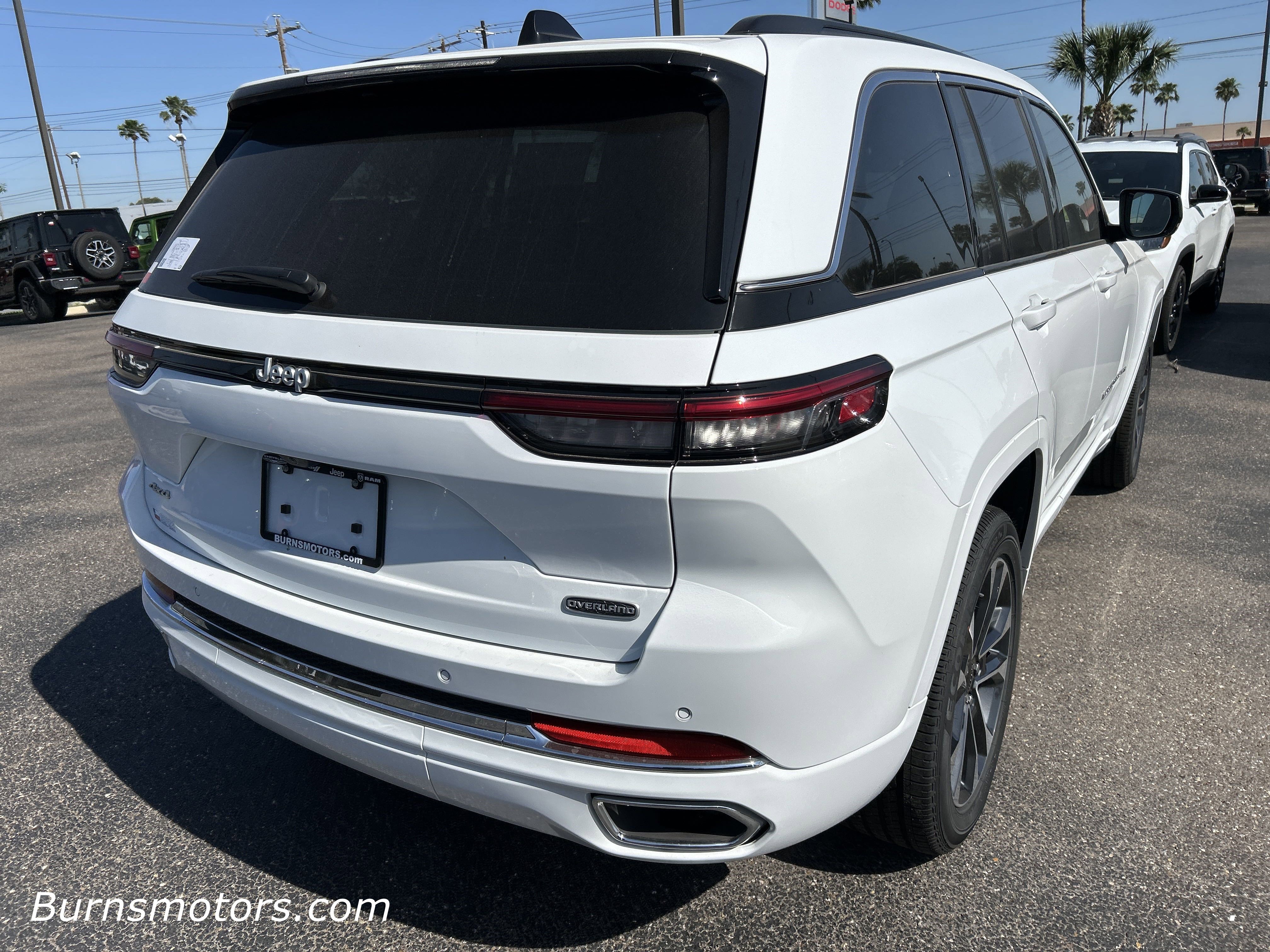 New 2025 Jeep Grand Cherokee Overland Utility in McAllen #25500 | Burns Motors