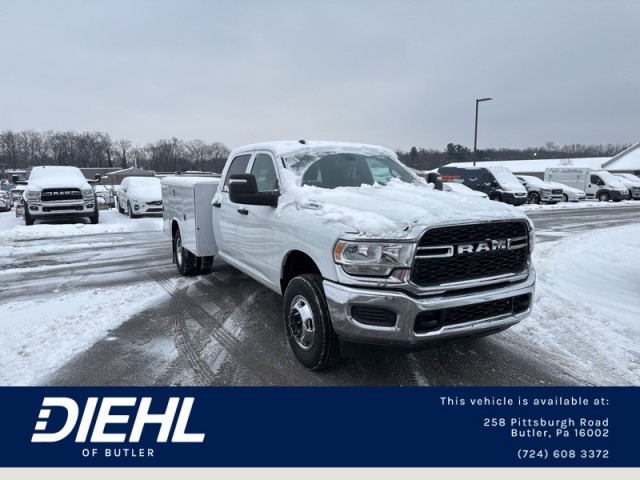 New 2024 RAM 3500 Chassis Cab Tradesman Crew Cab in Grove City #24BR09015 | Diehl of Grove City