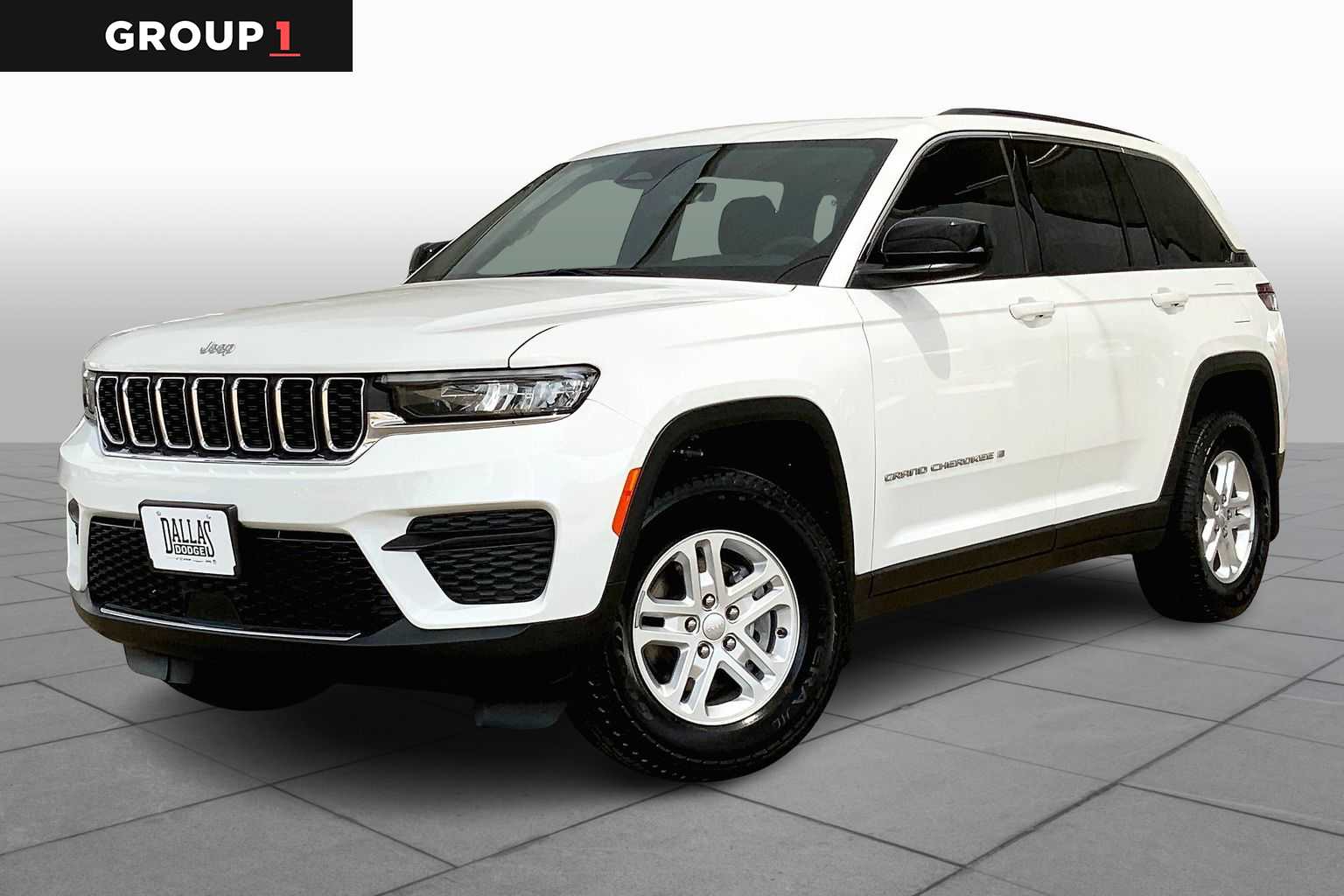 New 2025 Jeep Grand Cherokee Laredo Utility in Houston #SC308942 | Group 1 Automotive