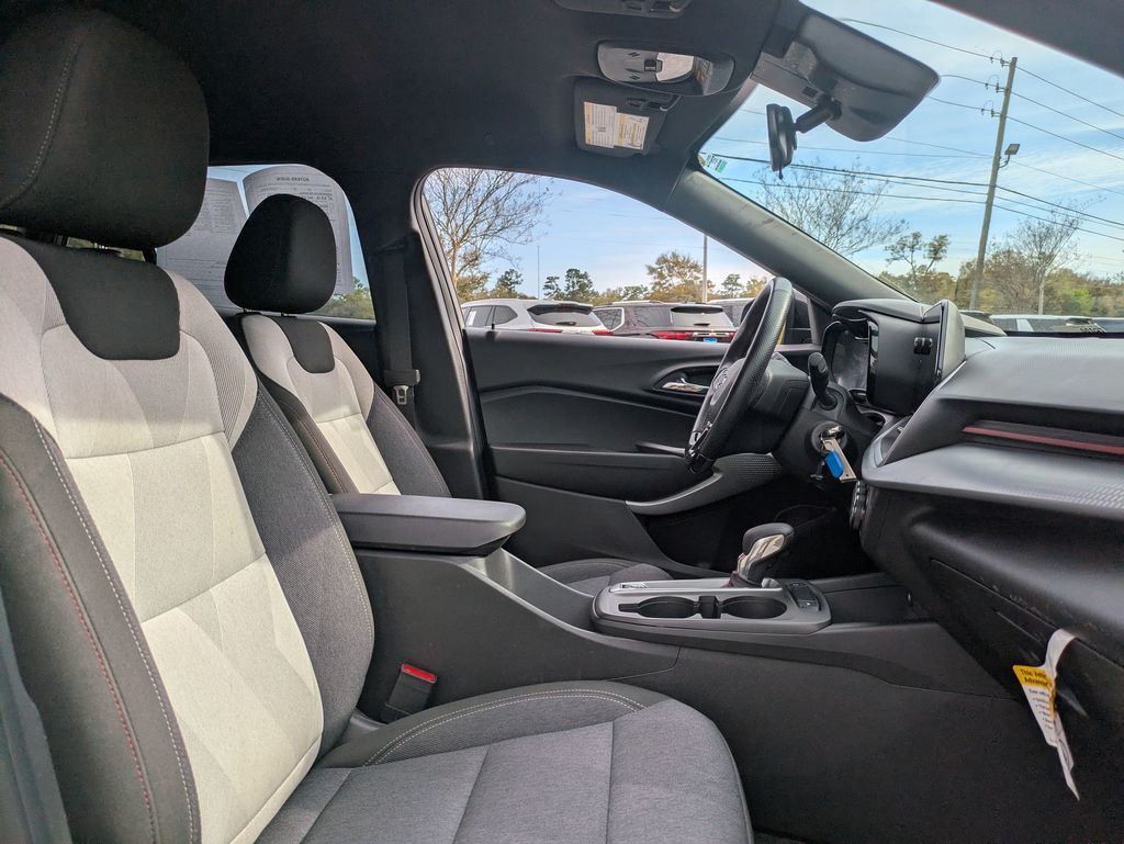 Pre-Owned 2024 Chevrolet Trax 1RS 4D Sport Utility in #T6039 | Sandy ...