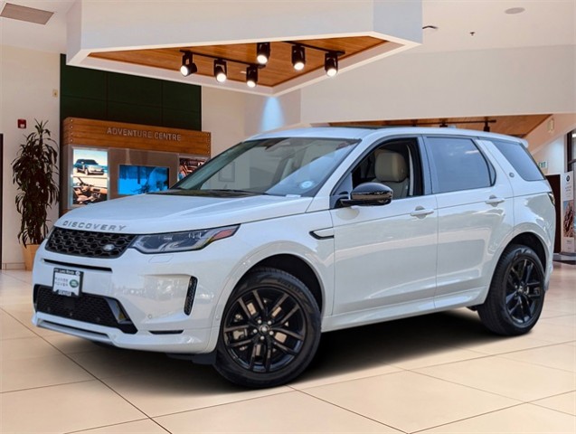 New 2025 LAND ROVER Discovery Sport Dynamic SE 250PS 4 Door SUV in ...