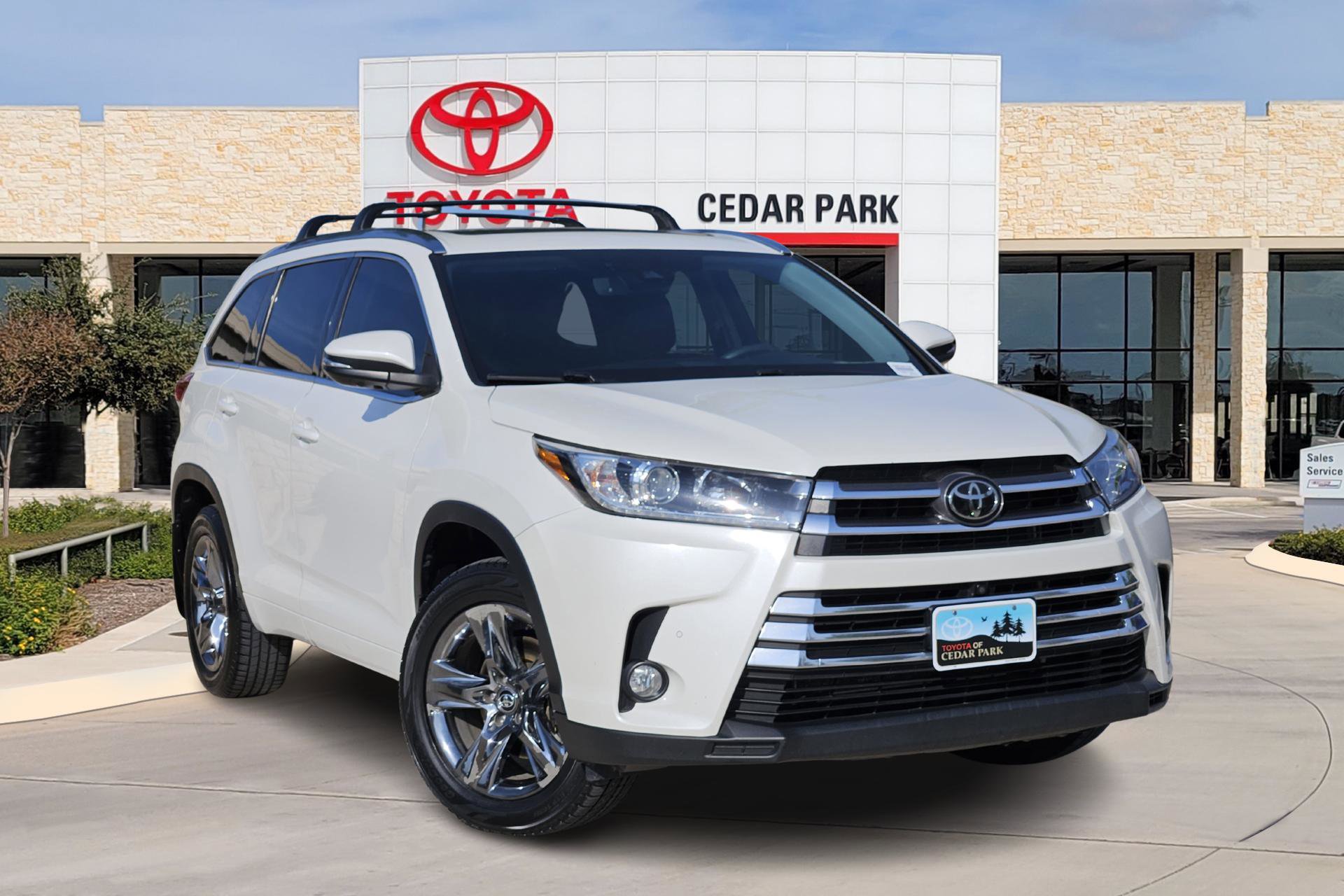 Pre-Owned 2018 Toyota Highlander Limited Platinum Sport Utility in ...