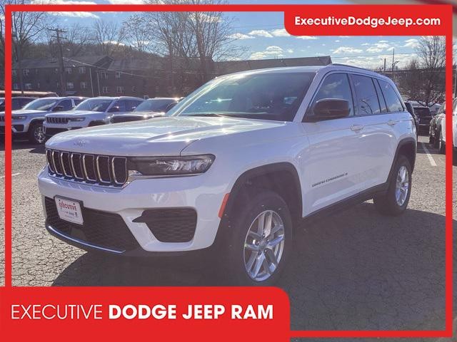 New 2025 Jeep Grand Cherokee Laredo X Utility in Wallingford #25079 | Executive Dodge Jeep RAM