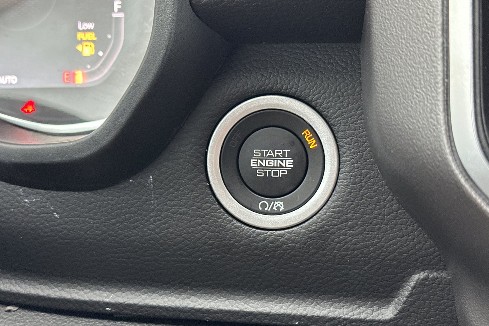 New 2026 RAM 1500 Big Horn/Lone Star Crew Cab in Madera #TN269020 ...