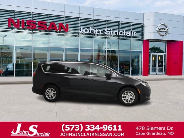 Pre-Owned 2023 Chrysler Voyager LX FWD Minivan in Cape Girardeau # ...
