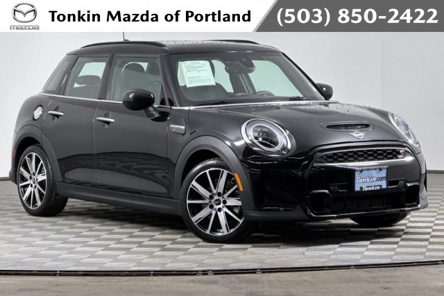 Pre-Owned 2022 MINI Cooper S Signature 4D Hatchback in Portland # ...