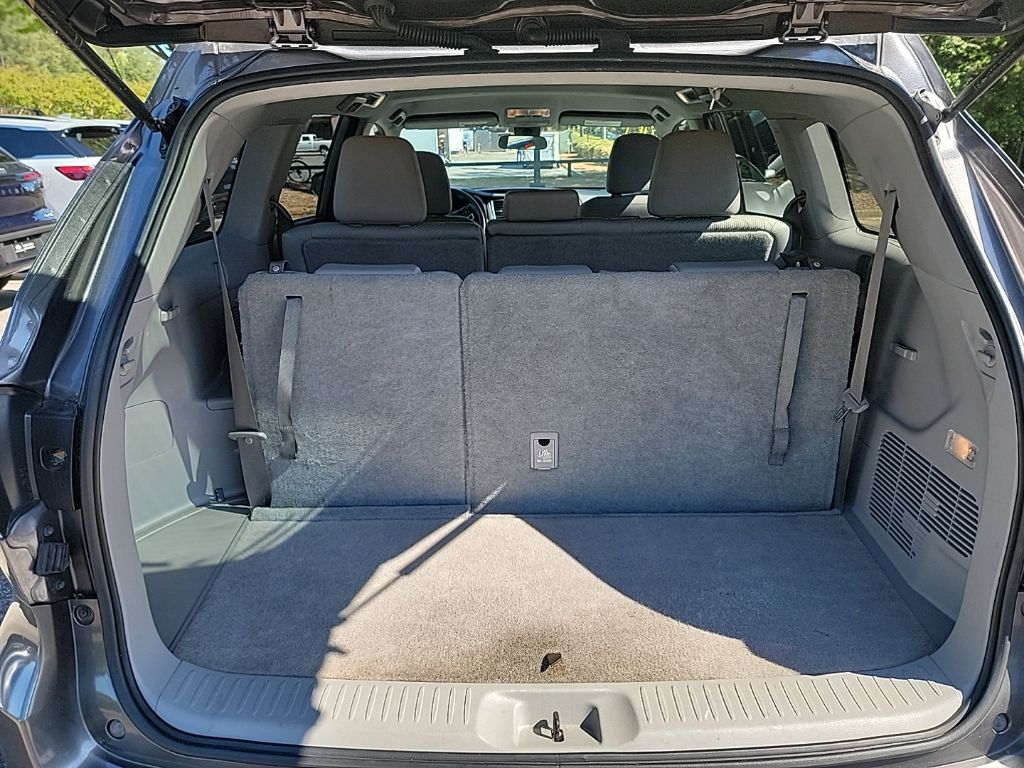 Pre-Owned 2018 Toyota Highlander LE 4D Sport Utility in Hoover #R033964 ...