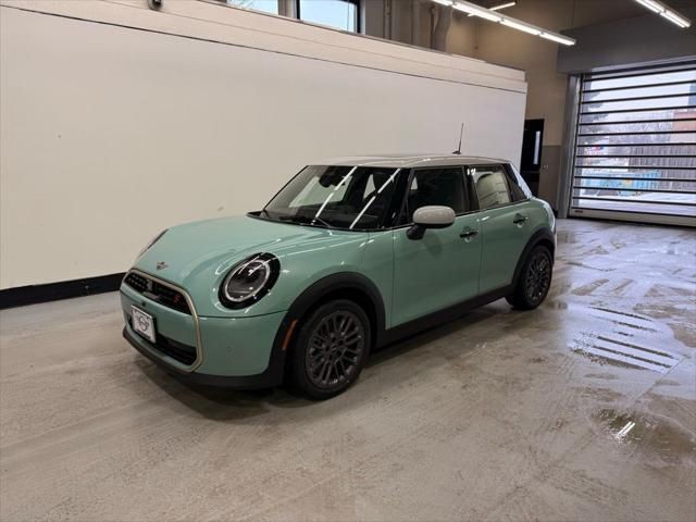 New 2026 MINI 4 Door Sportshatch in Golden Valley #MY06076 | Motorwerks ...