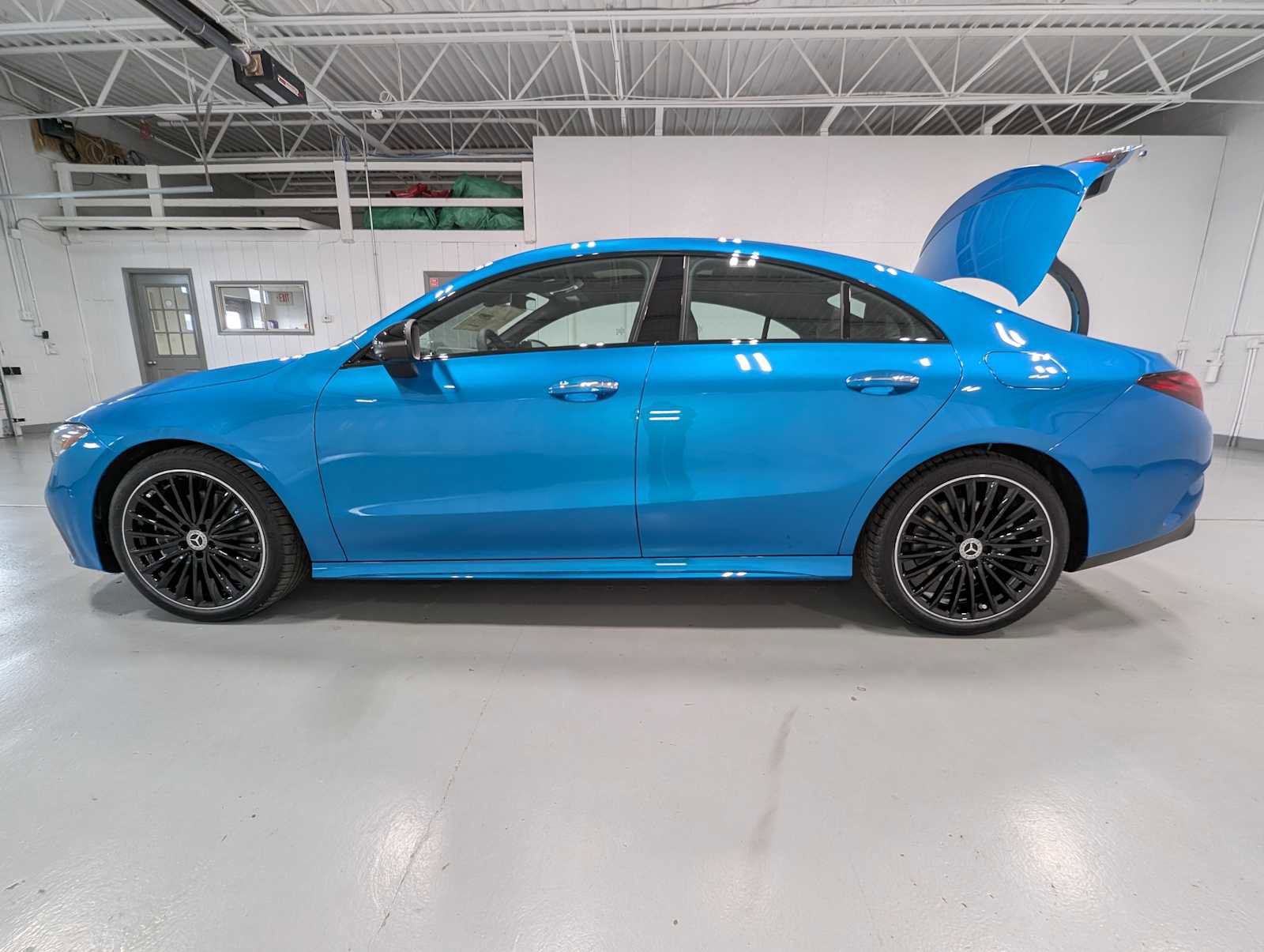 New 2025 Mercedes-Benz CLA CLA 250 in MANUFAKTUR Hyper Blue Metallic ...