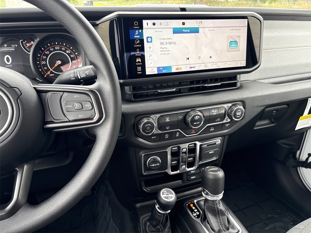 New 2025 Jeep Gladiator Nighthawk Crew Cab in Natchitoches #J5028 ...