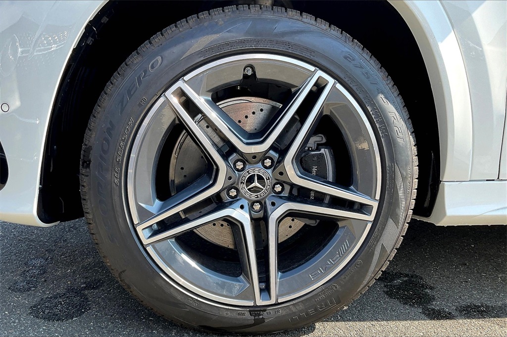 New 2026 Mercedes-Benz GLS450W4 GLS 4 dr Suv in Edison #266229 | Ray Catena Auto Group