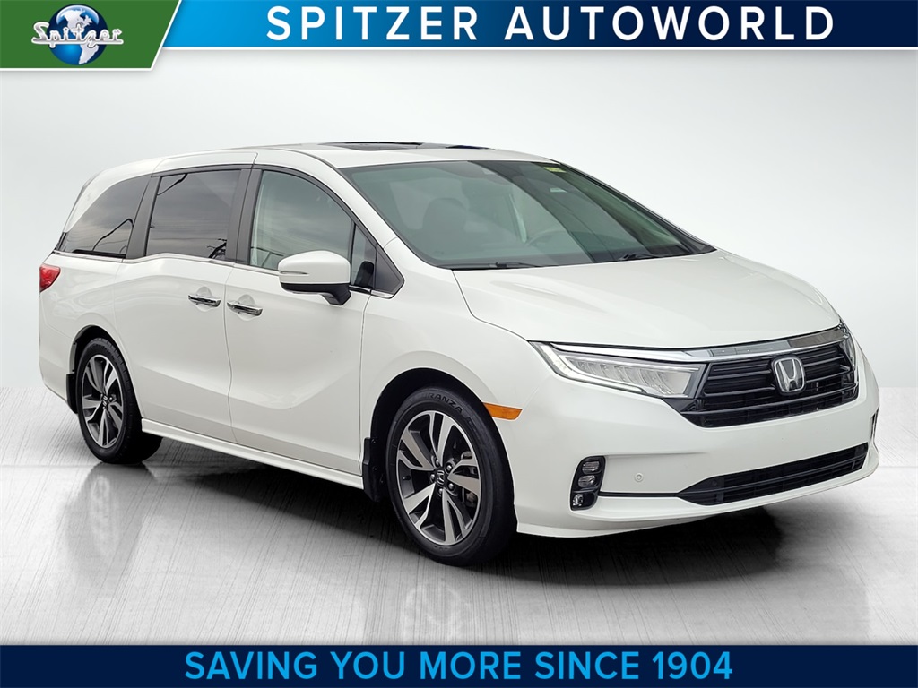 Certified Pre-Owned 2021 Honda Odyssey Touring 4D Passenger Van in ...
