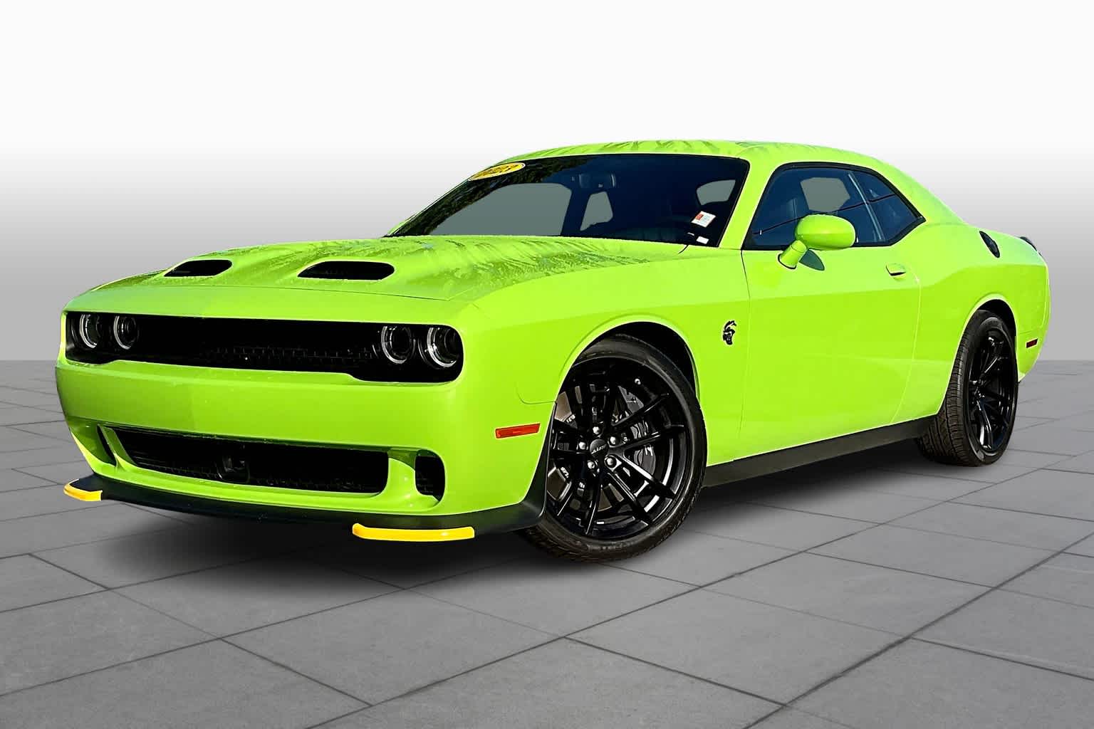 Pre-Owned 2023 Dodge Challenger SRT Hellcat Jailbreak 2dr Car in Columbus #PH567509 | Rivertown Ford