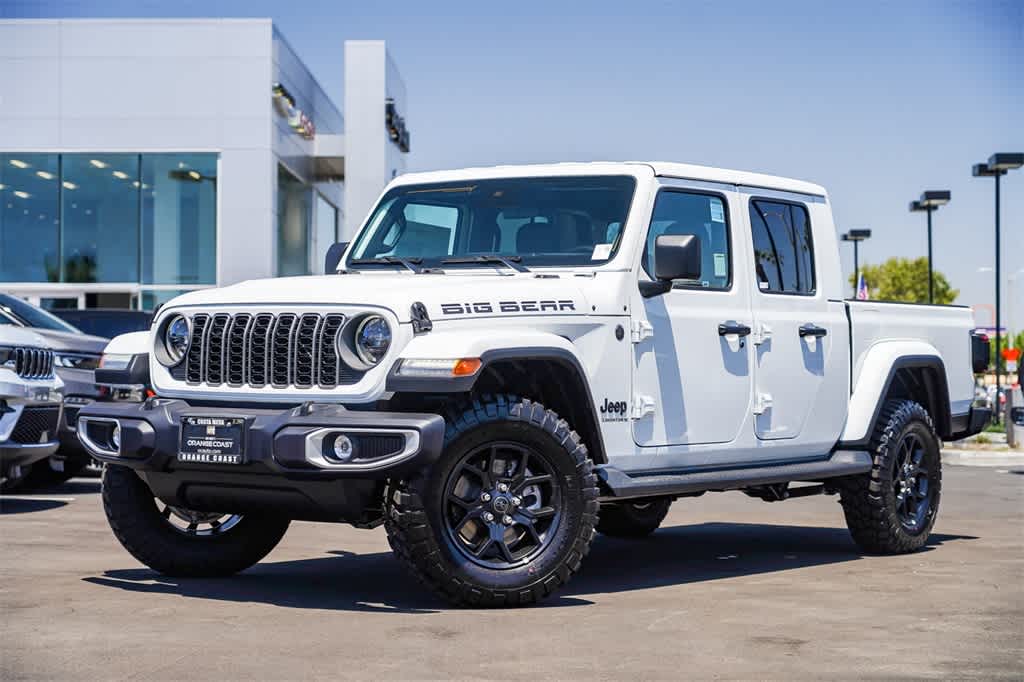 New 2025 Jeep Gladiator Big Bear Crew Cab in Costa Mesa #SL521947 | Orange Coast Chrysler Jeep ...