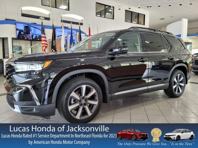 New 2025 Honda Pilot TOURING AWD Sport Utility in Jacksonville # ...