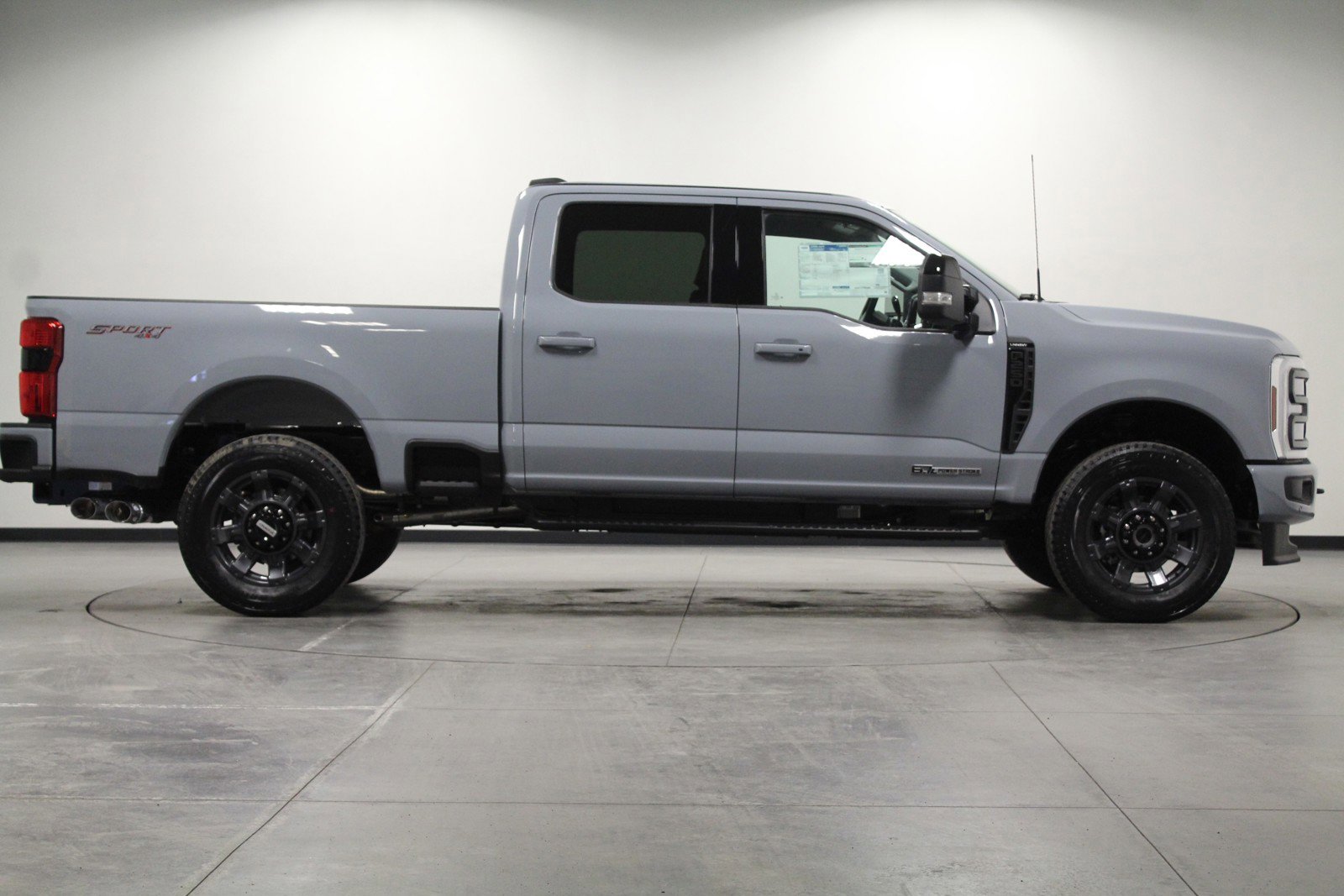 New 2024 Ford Super Duty F-250® LARIAT in El Paso #2400119 | Heller ...