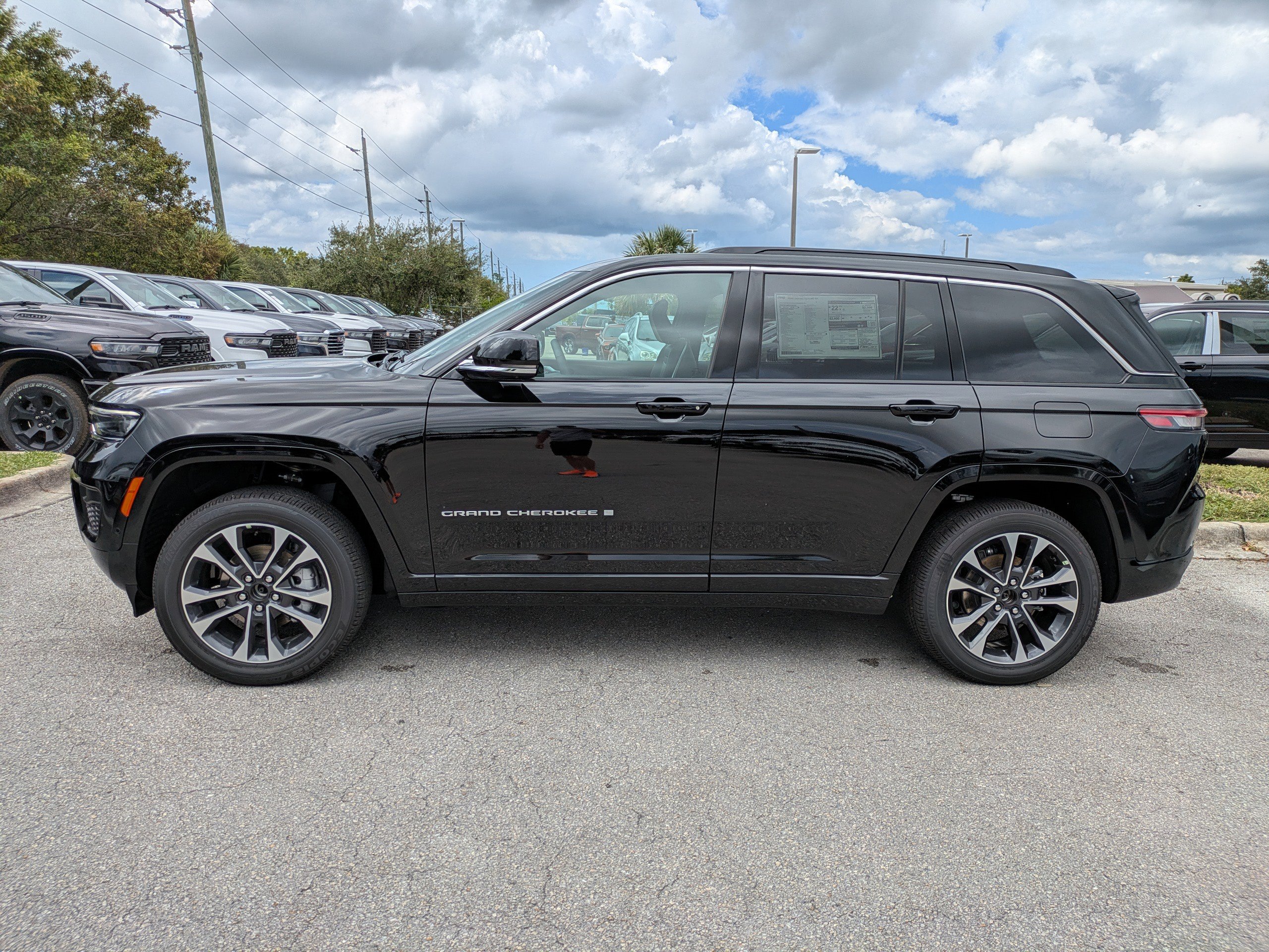 New 2025 Jeep Grand Cherokee Overland Sport Utility in Naples #8726188 ...