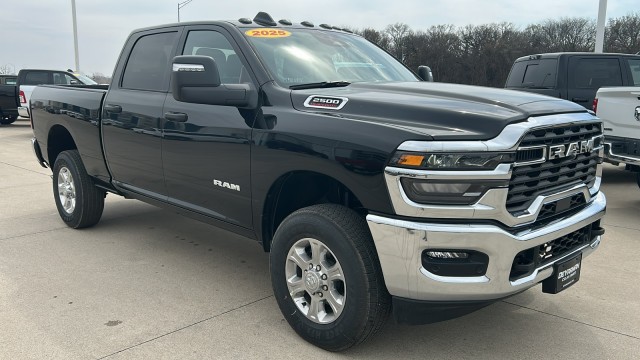 New 2025 RAM 2500 Big Horn Crew Cab in Ames #R5516 | DeYarman CDJR Ames