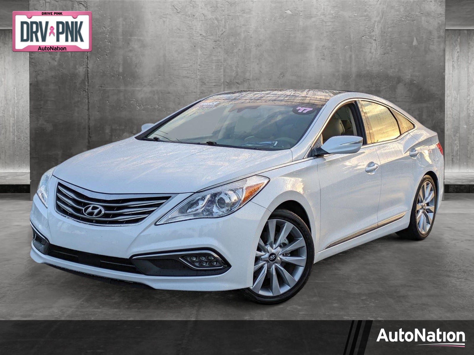 Hyundai Azera 2022 White