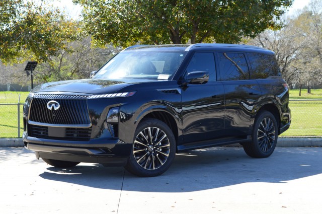 New 2025 INFINITI QX80 AUTOGRAPH Sport Utility in Dallas #5340397 | Sewell INFINITI